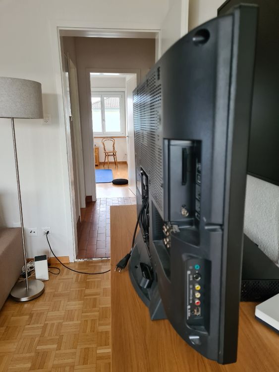 Sony Bravia KDL-32S3000 (Gebraucht) in Bern für CHF 10 – nur Abholung ...