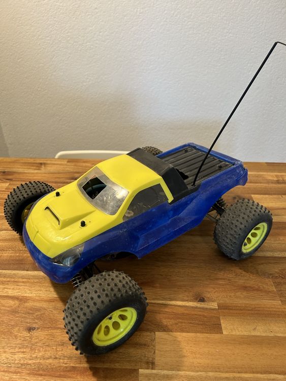 Kyosho TR15 Stadium Force (Gebraucht) in Frauenfeld für CHF 39 – mit Lieferung auf Ricardo kaufen