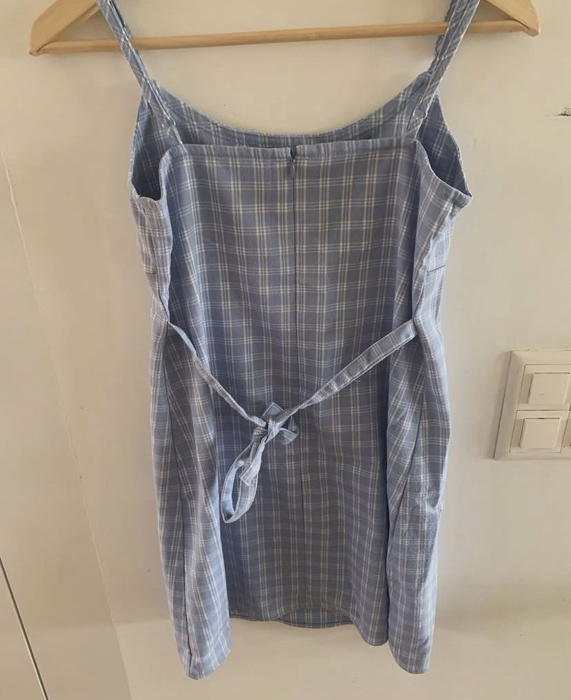 Robe brandy melville (D'occasion) à Confignon pour CHF 6 – avec ...