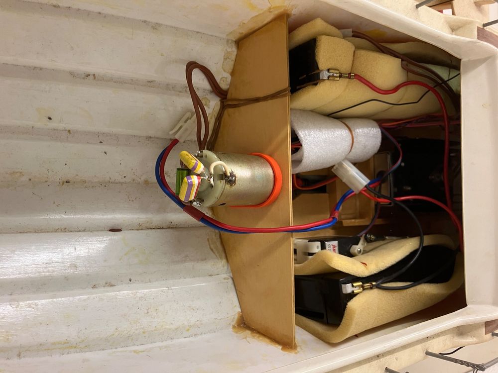 Robbe RC Modellbau Yacht Marauder mit Elektroantrieb (Gebraucht) in ...