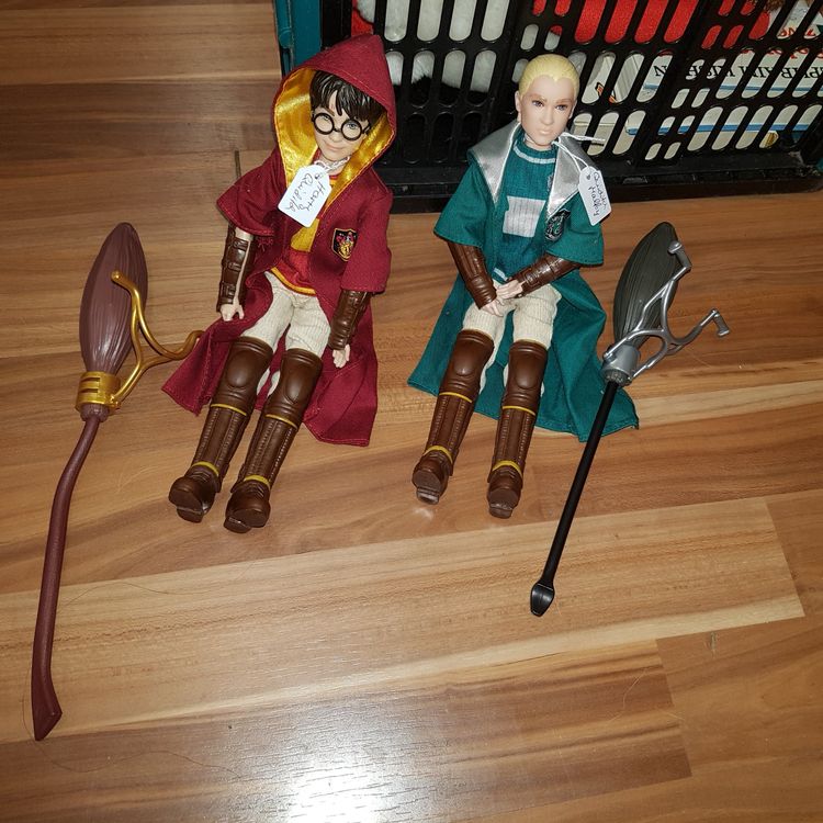 Harry Potter Quiditch Figuren (Barbie)Malfoy und Harry (Gebraucht) in ...