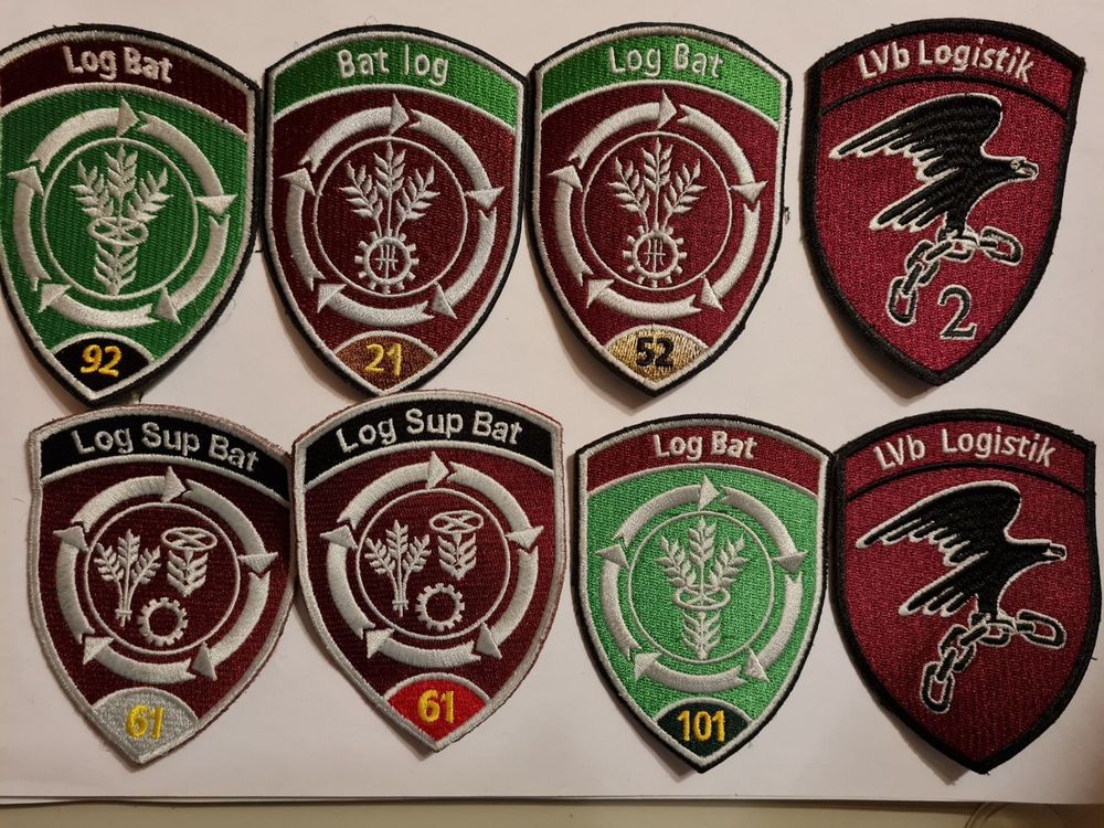 Logistique Abzeichen 8 Badges Logi Bat (Gebraucht) in für CHF 12 – mit ...