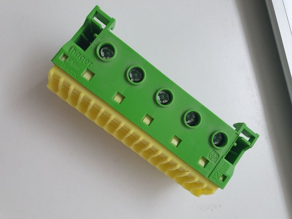 Hager Klemmen QuickConnect PE KN22E 22Klemmstellen (Neu (gemäss ...