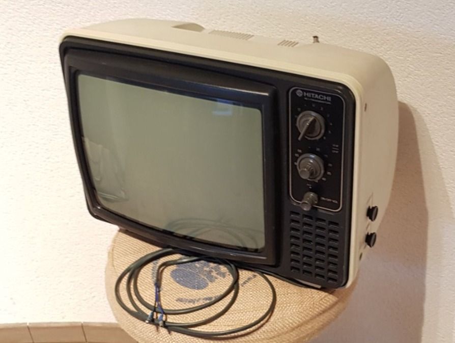 Vintage Hitachi Transistor TV Receiver Fernseher | Kaufen auf Ricardo