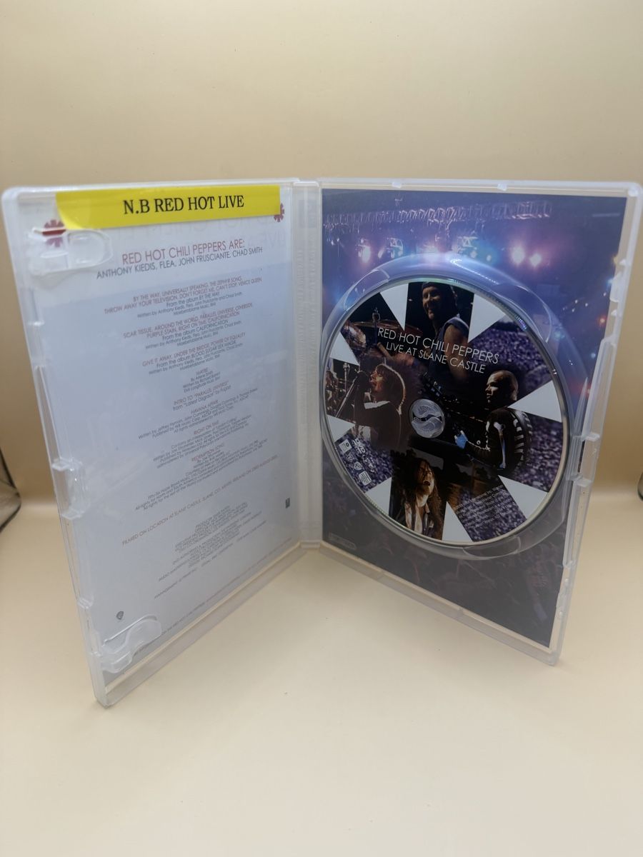 DVD "THE RED HOT CHILI PEPPERS : LIVE AT SLANE CASTLE 2003" (Gebraucht ...
