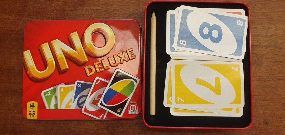 UNO Deluxe (Neu (gemäss Beschreibung)) in Uster für CHF 1 – mit ...