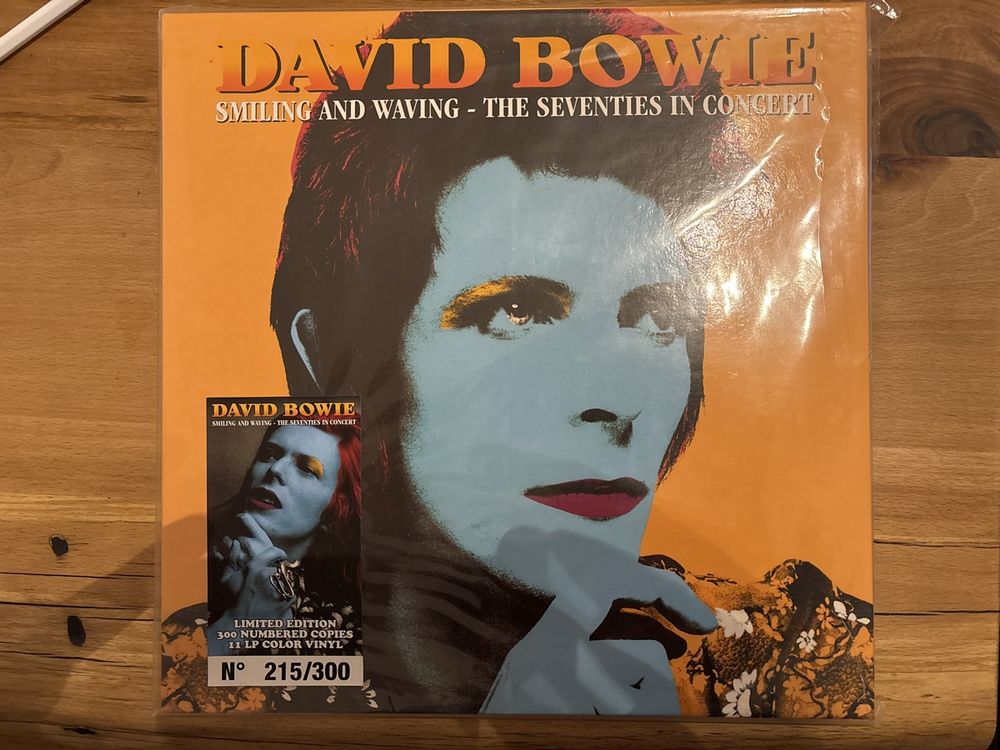 David Bowie - Smiling and Waving LP - Limited Edition - Viny | Kaufen ...