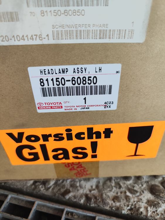 Scheinwerfer Toyota Land Cruiser 81150-60850 (Neu und originalverpackt ...