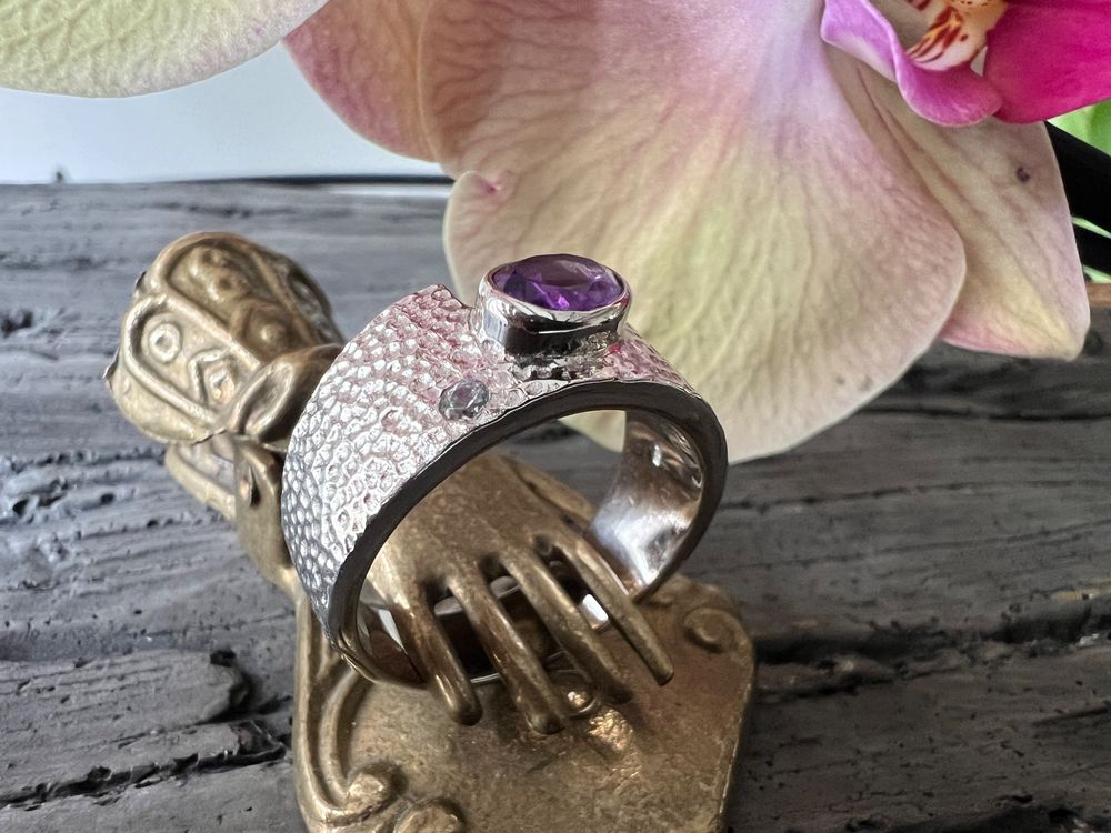 XXL G 69 Ring mit Amethyst und weissem Saphir Silberschmied | Kaufen ...