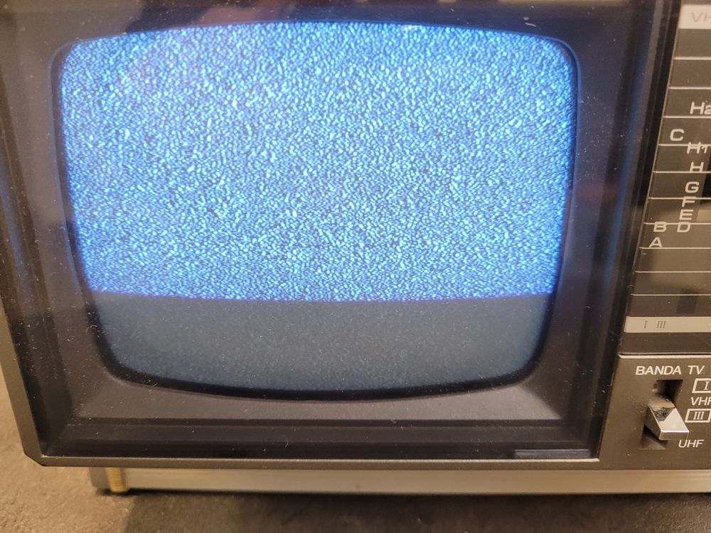 INNO-HIT TV 28 Radio- Röhrenfernseher Made in Korea. 1980 J. (Gebraucht ...