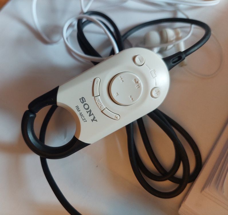 Sony CD-Walkman Atrac3plus mp3 (Gebraucht) in Zürich für CHF 49 – mit ...