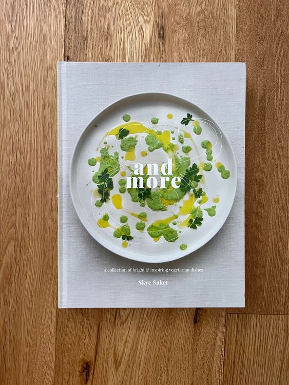 And More Buch | Kaufen auf Ricardo