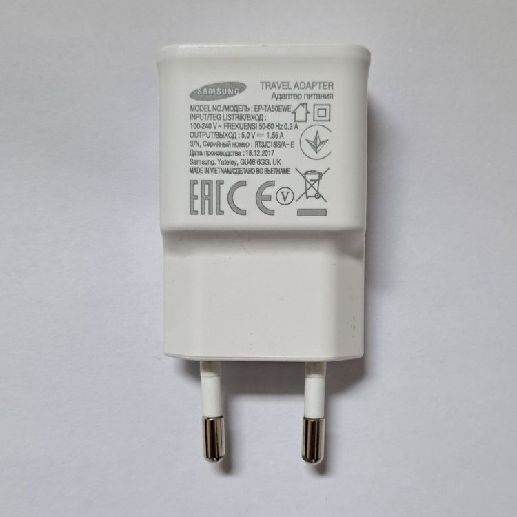 Chargeur Samsung EP-TA50EWE USB (Gebraucht) in Genève für CHF 5 – mit Lieferung auf Ricardo kaufen