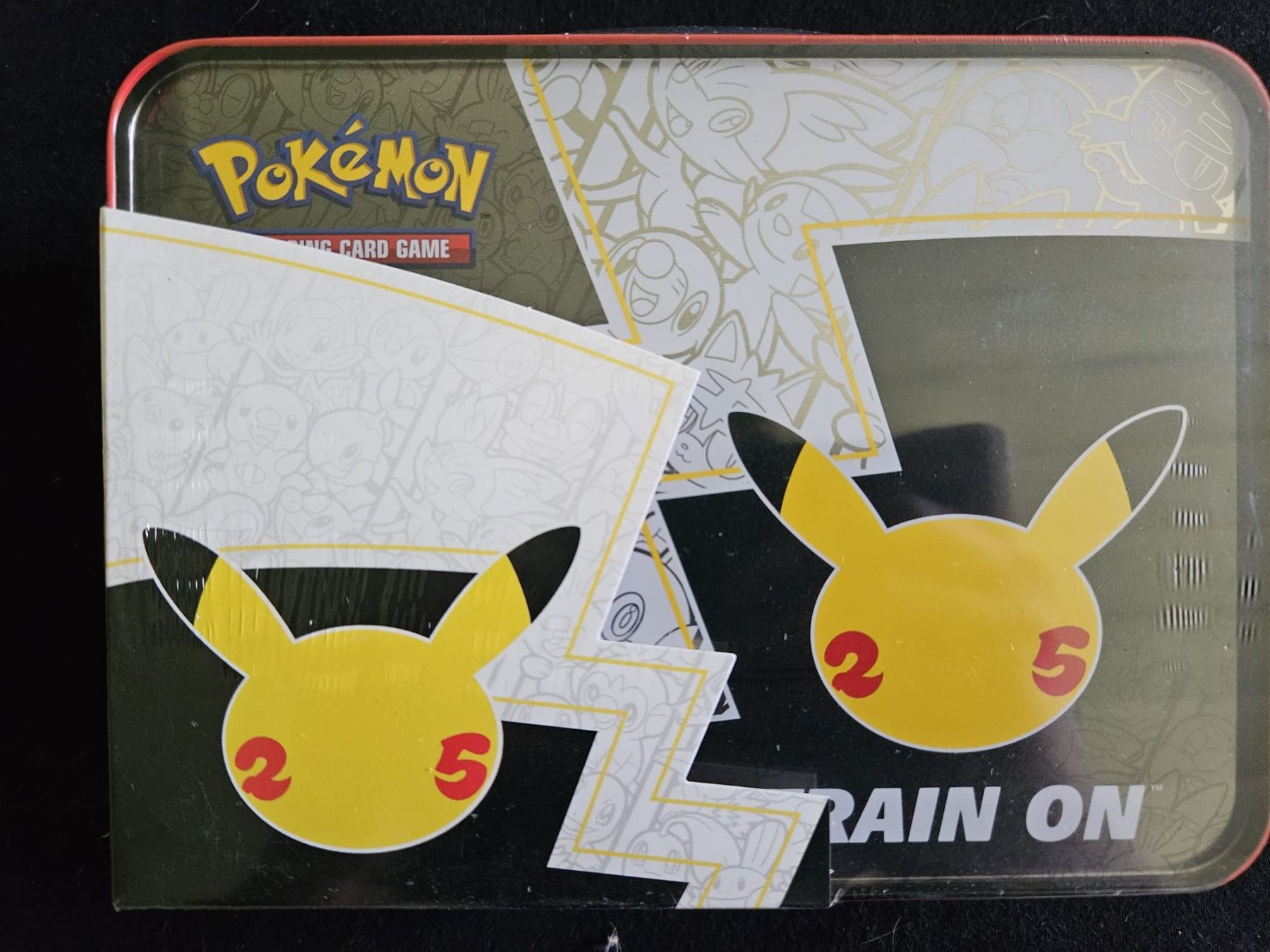 Pokemon Celebrations Collector Chest OVP Engl (Gebraucht) in Heiligkreuz (Mels) für CHF 80 – mit ...