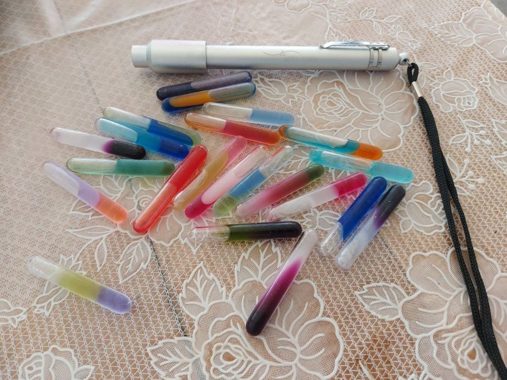 Aura Soma Light Beamer Pen (Gebraucht) in Schwarzenburg für CHF 315 ...