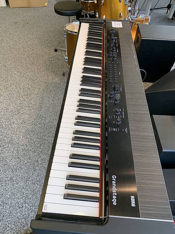 Korg Stagepiano Grande (Neu (gemäss Beschreibung)) in Niederhasli für ...