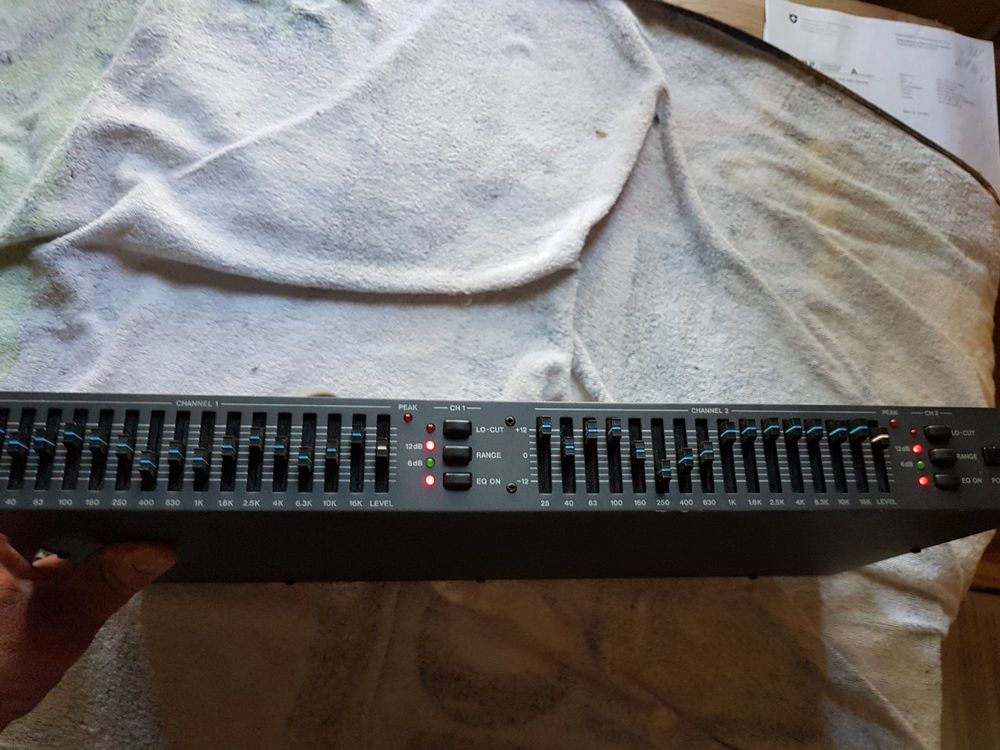 DYNACORD EQ 2215 Equalizer (Gebraucht) in Moosseedorf für CHF 32 – mit Lieferung auf Ricardo kaufen