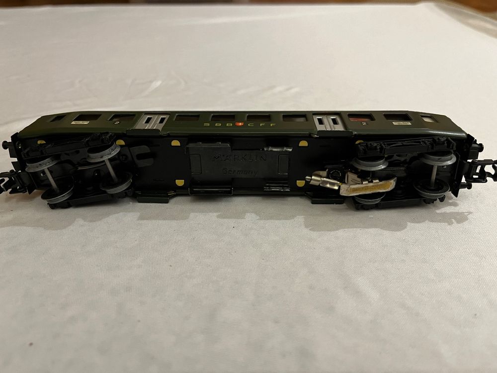 Märklin 4038 Leichtschnellzugwagen SBB mit Figuren H0 (Gebraucht) in ...