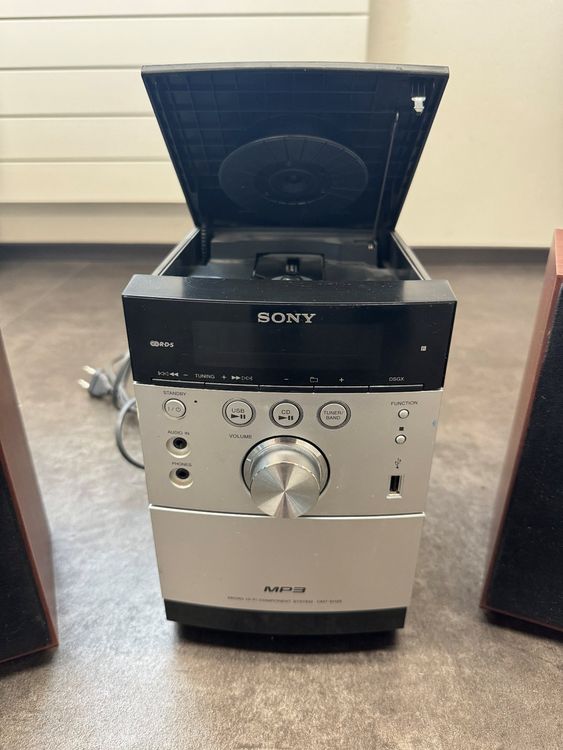 Sony Mini-Stereoanlage (CD, Radio, Kassette) (Gebraucht) in Kriens für ...