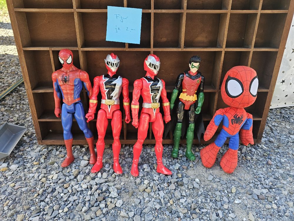 Action Figuren Set: Spiderman, Robin, Power Rangers! (Gebraucht) in ...