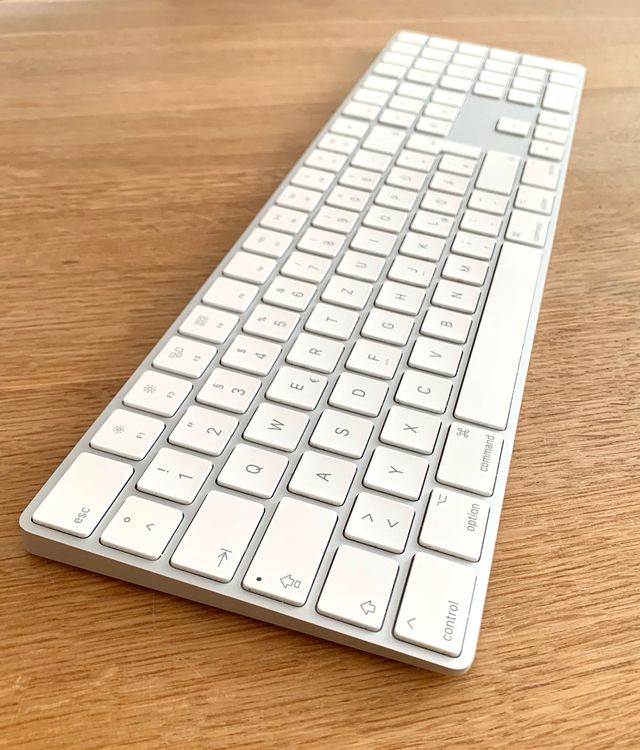 Apple Magic Keyboard mit Numeric Keypad (Zahlenblock) ab 1.- (Gebraucht ...