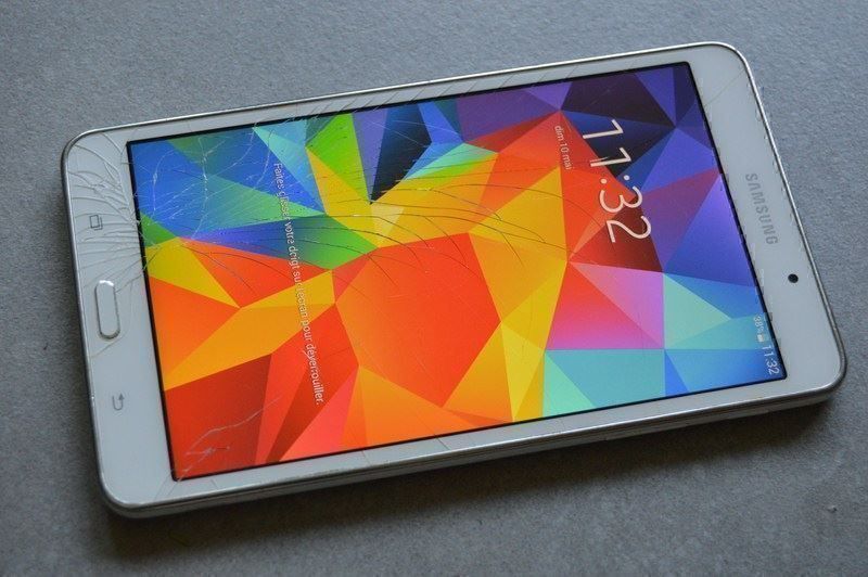 Samsung Galaxy Tab 4 - SM-T230 7" 8Gb (Defekt) in Collonges für CHF 38 – mit Lieferung auf ...