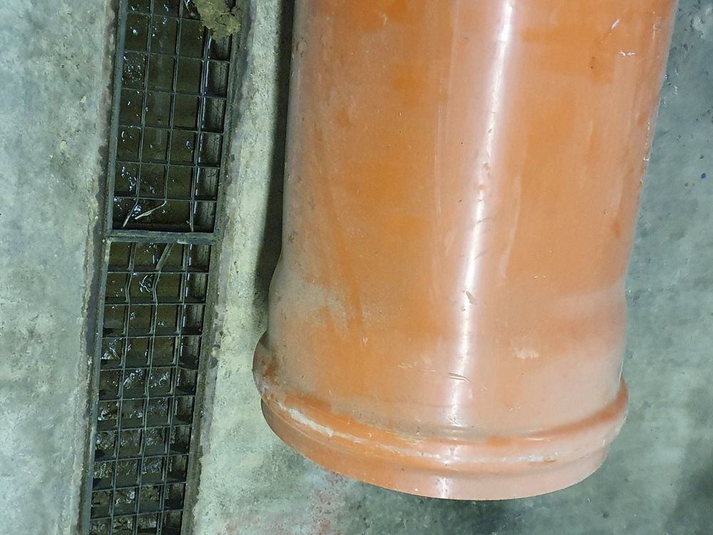 PVC Kanalrohr DN 400 (Gebraucht) in Ufhusen für CHF 5 – mit Lieferung ...