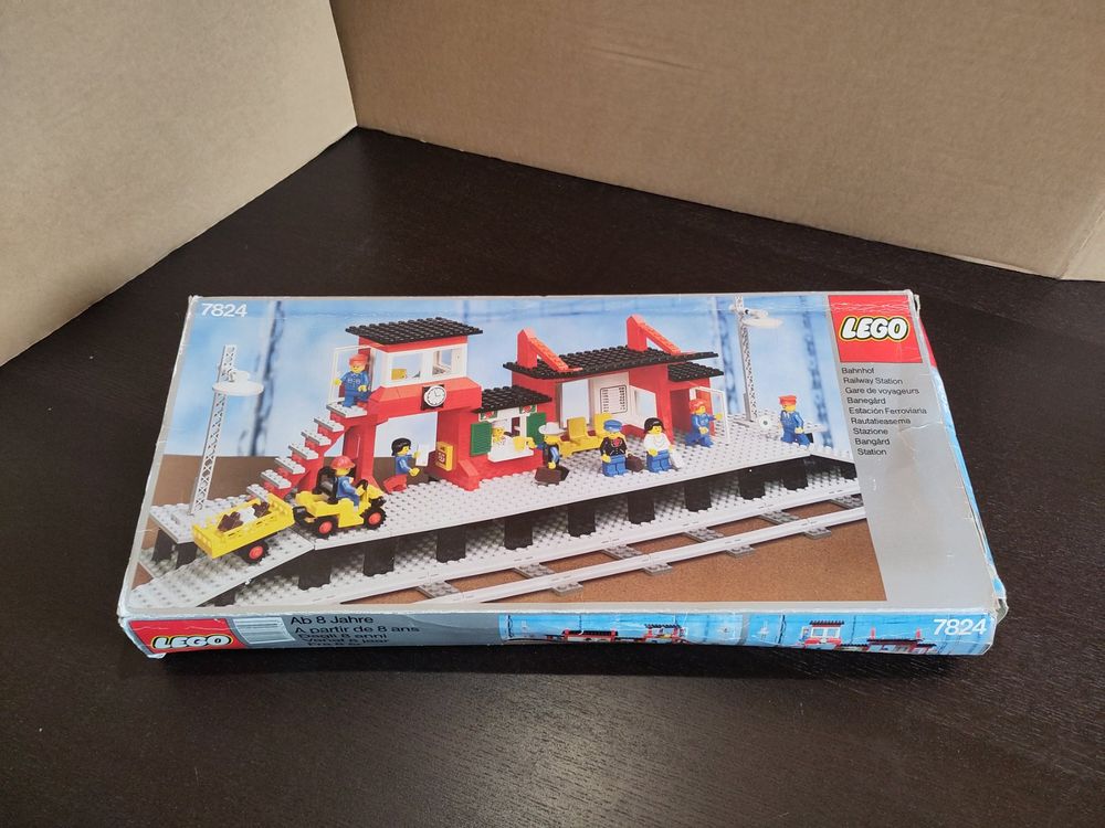 Lego 7824 Bahnhof mit Box | Kaufen auf Ricardo