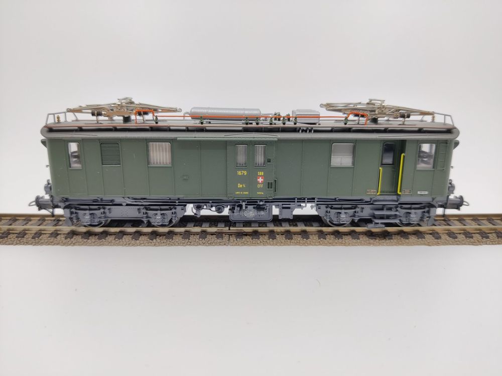 Roco 43630 De 4/4 1679 SBB, Analog (Neu (gemäss Beschreibung)) in Wangs ...