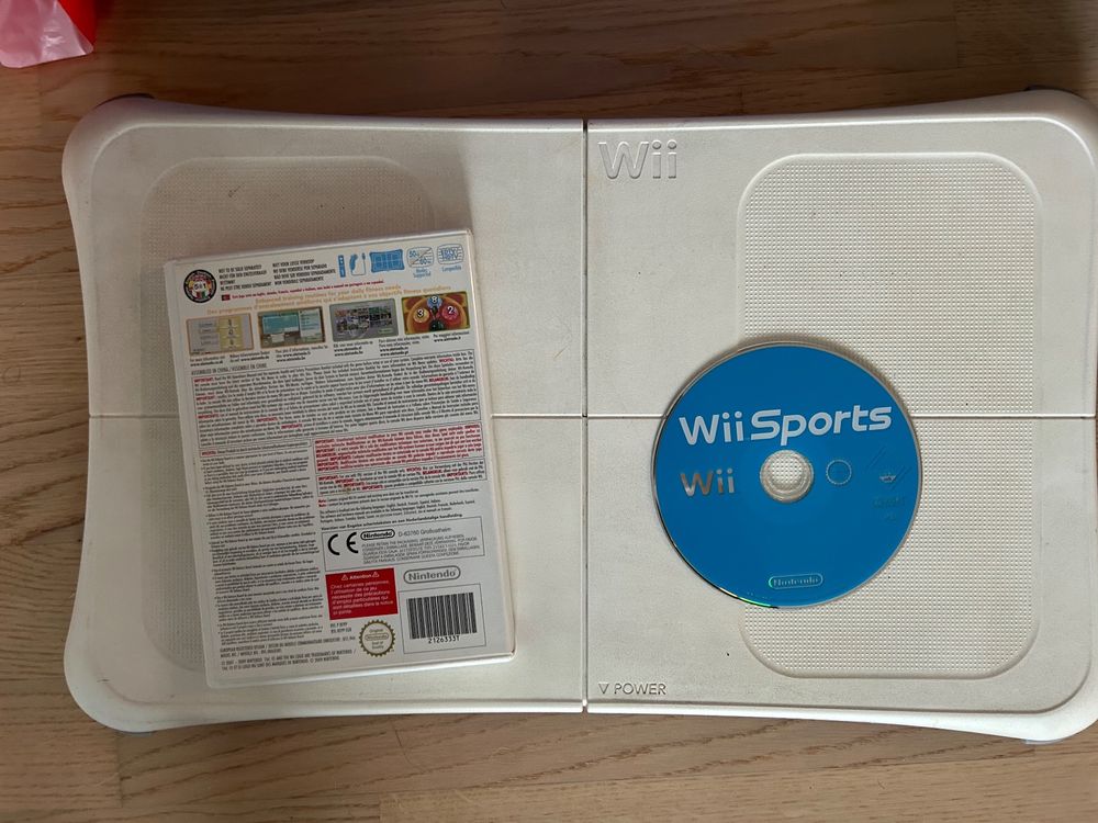 Nintendo Wii Sports, Wii Fit Plus inkl. Board (Gebraucht) in Bülach für ...