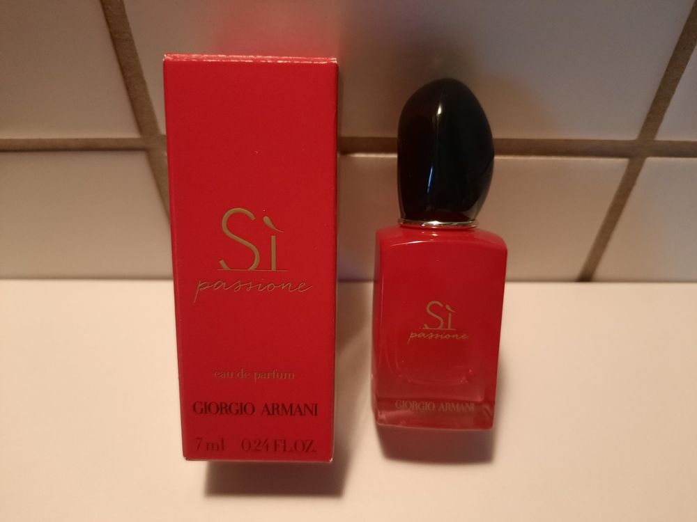 Giorgio Armani- Sì Passione Parfüm Miniature (Neu und originalverpackt ...