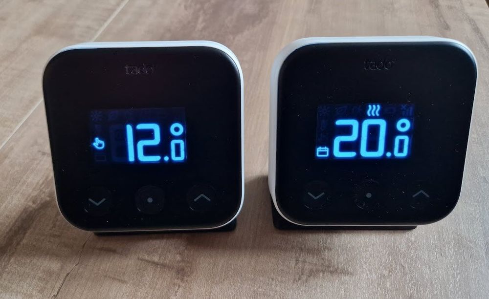 tado° Wireless Temperature Sensor X mit Ständer (zwei Stück) (Gebraucht ...