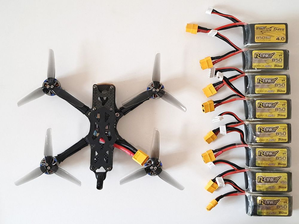 ImpulseRC Micro Apex 4" FPV Drohne und 4S LiPos (Gebraucht) in Basel ...