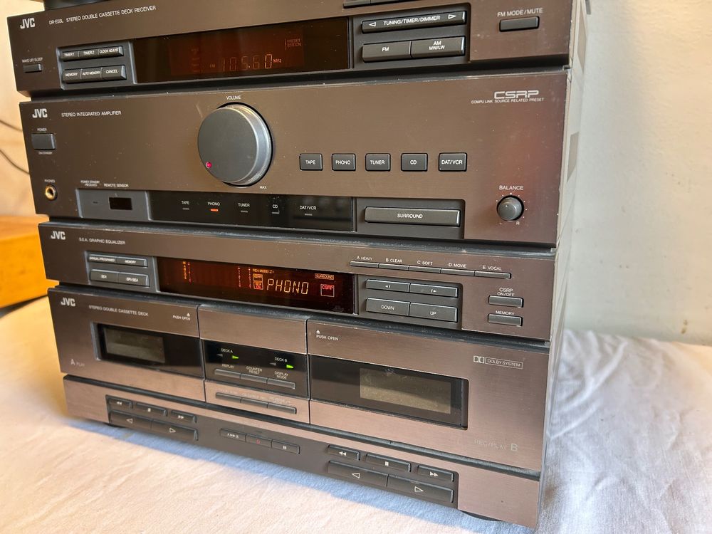 Chaîne stéréo JVC DR-E55L défectueux (Defekt) in Geneve für CHF 5 – mit ...