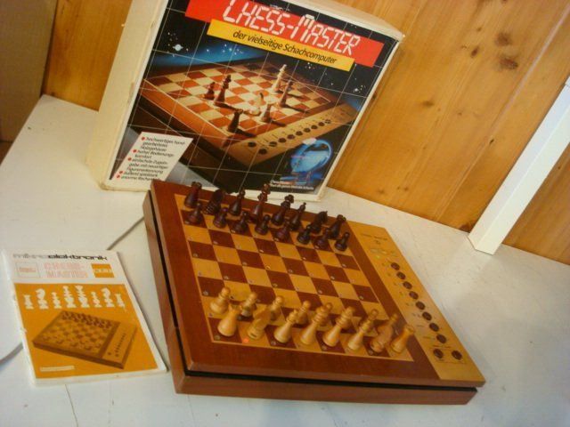 DDR 1984 Schachcomputer CHESS MASTER (Gebraucht) in Wildhaus für CHF 11 ...