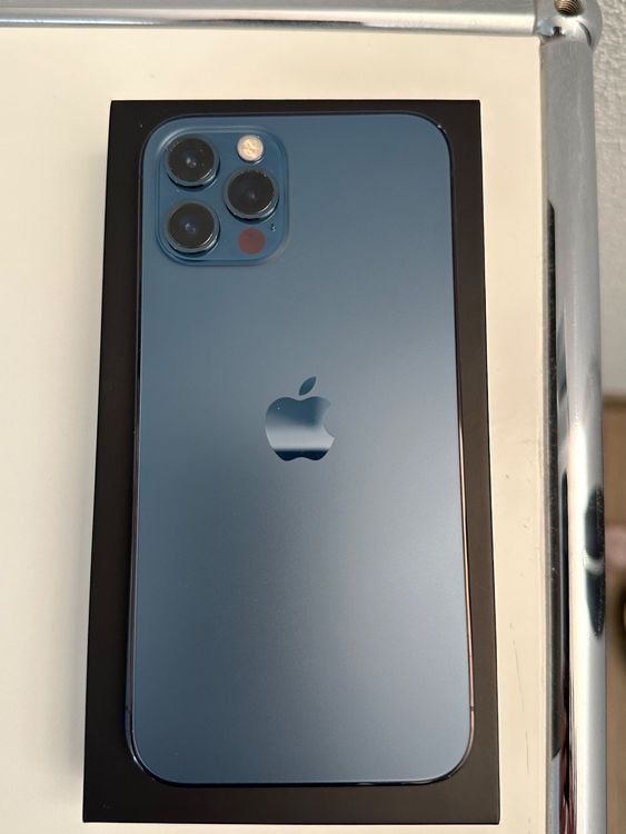 Iphone 12 pro Pacific Blue 256 GB (Gebraucht) in Altendorf für CHF 481 ...