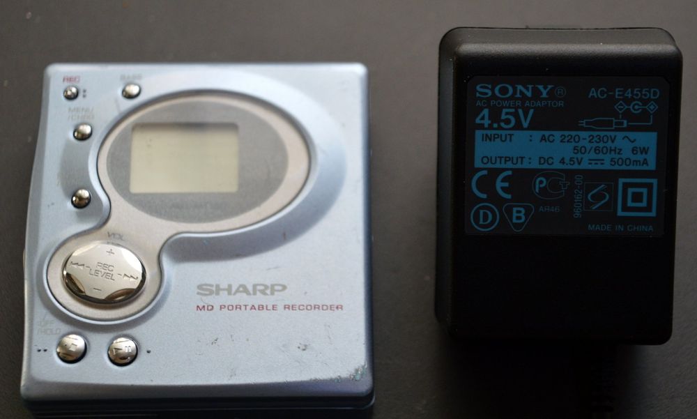 MiniDisc Sharp MD-MT180H (Gebraucht) in Collonges für CHF 45 – mit ...