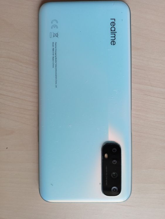 Realme 7 mit 3 Covers, 2 SIM und separatem SD Slot | Kaufen auf Ricardo