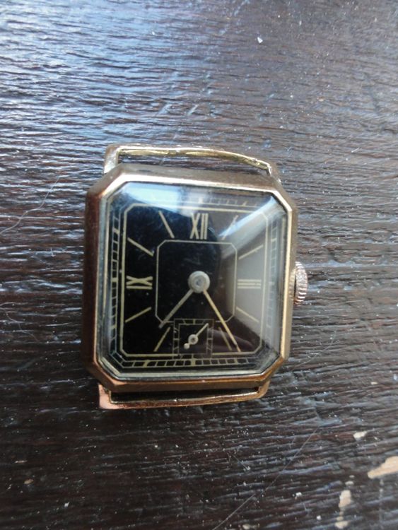 Montre pour dame R W plaquée or 10 microns. (Gebraucht) in L' Auberson für CHF 27 – mit ...