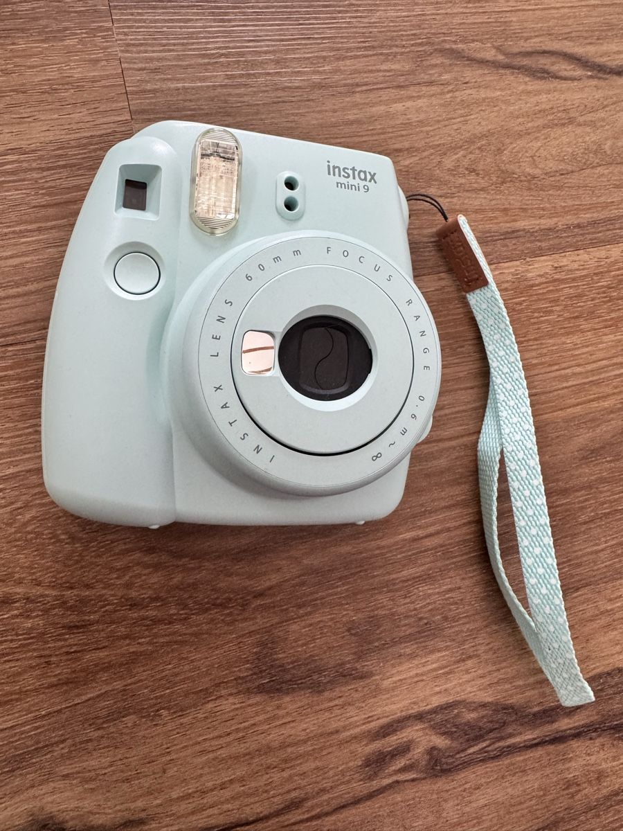 Instax Mini 9 Sofortbildkamera - Mintgrün, Top Zustand! (Gebraucht) in ...