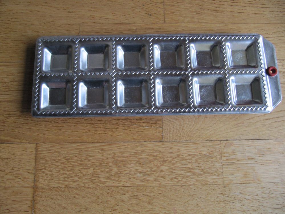 Ravioliform RavioliTray, 12er, Raviolischablone Raviolibrett (Neu ...