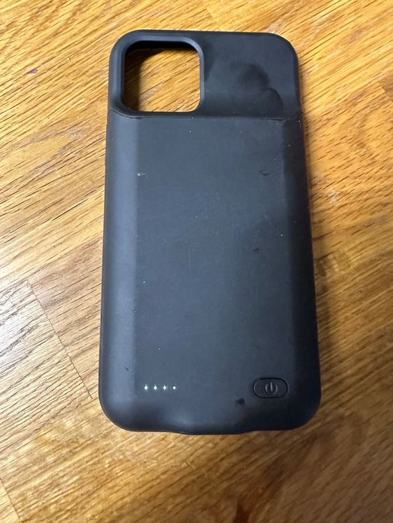 iPhone 12 / iPhone 12 Pro Backpack Akku Case (Gebraucht) in Schattdorf für CHF 5 – mit Lieferung ...