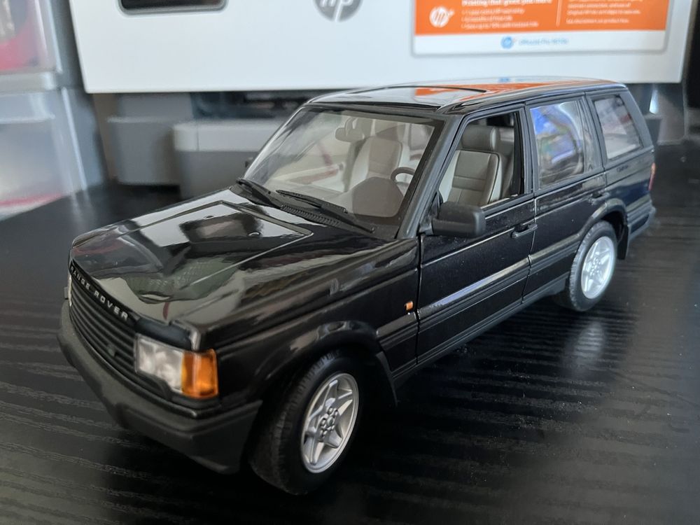 Range Rover. 1:18 AutoArt (Gebraucht) in Rümlang für CHF 55 – mit ...