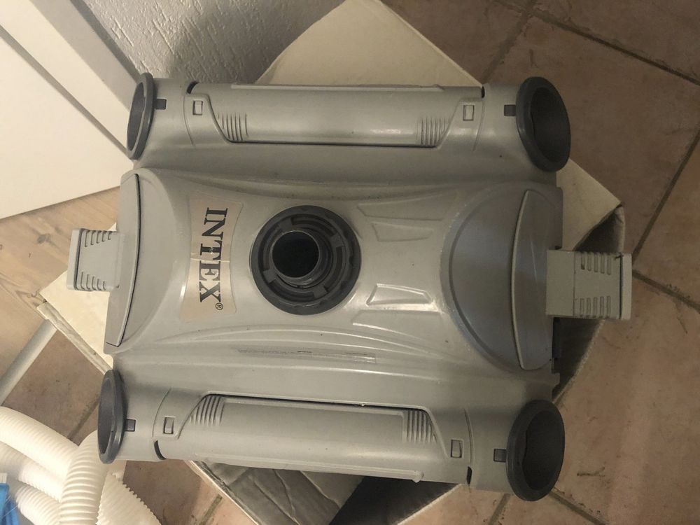 Intex Automatischer Pool Bodensauger mit Poolbürste und Skim | Acheter ...