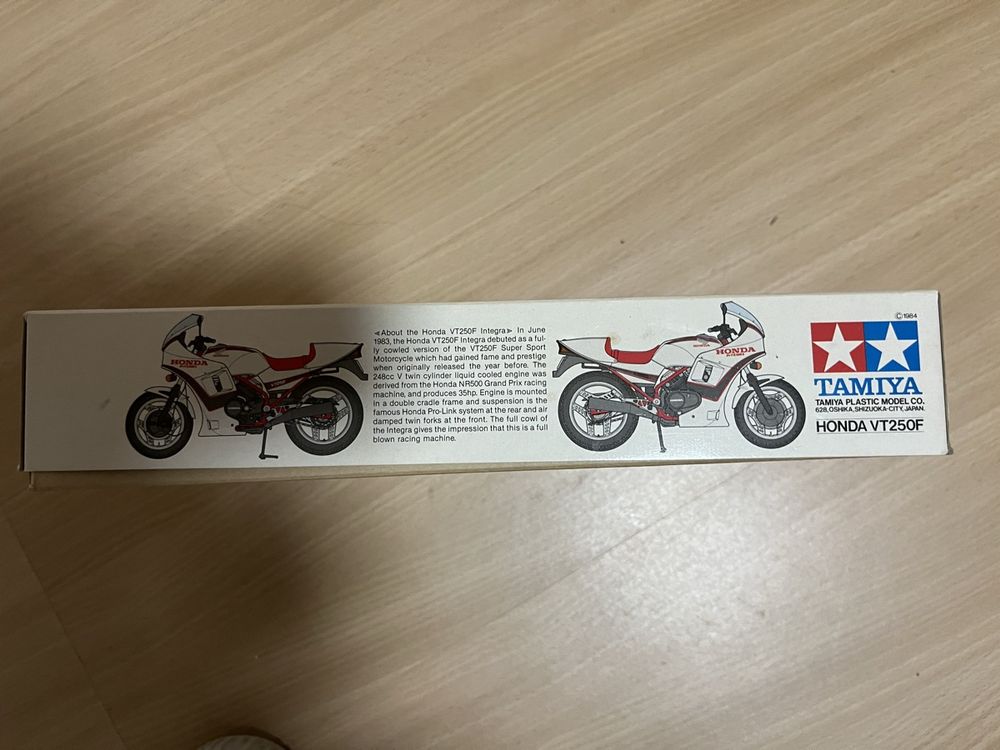 Tamiya Honda VT250F Integra 1:12 Model Kit (Neu und originalverpackt ...