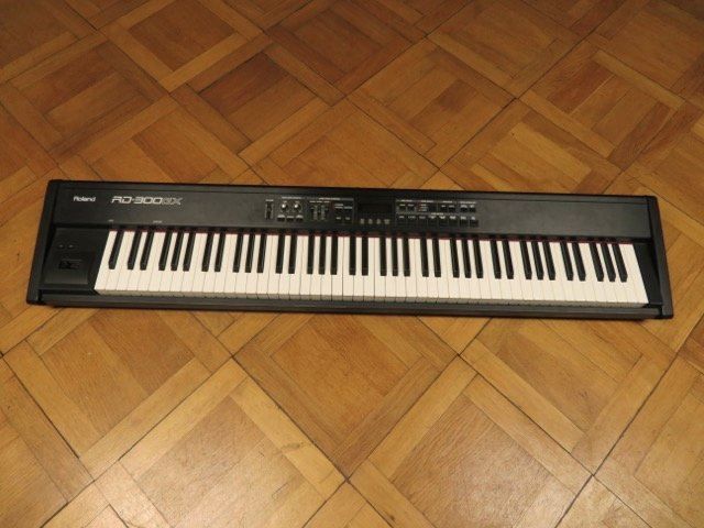 Stagepiano ROLAND RD 300 GX (Gebraucht) in Olten für CHF 340 – nur ...