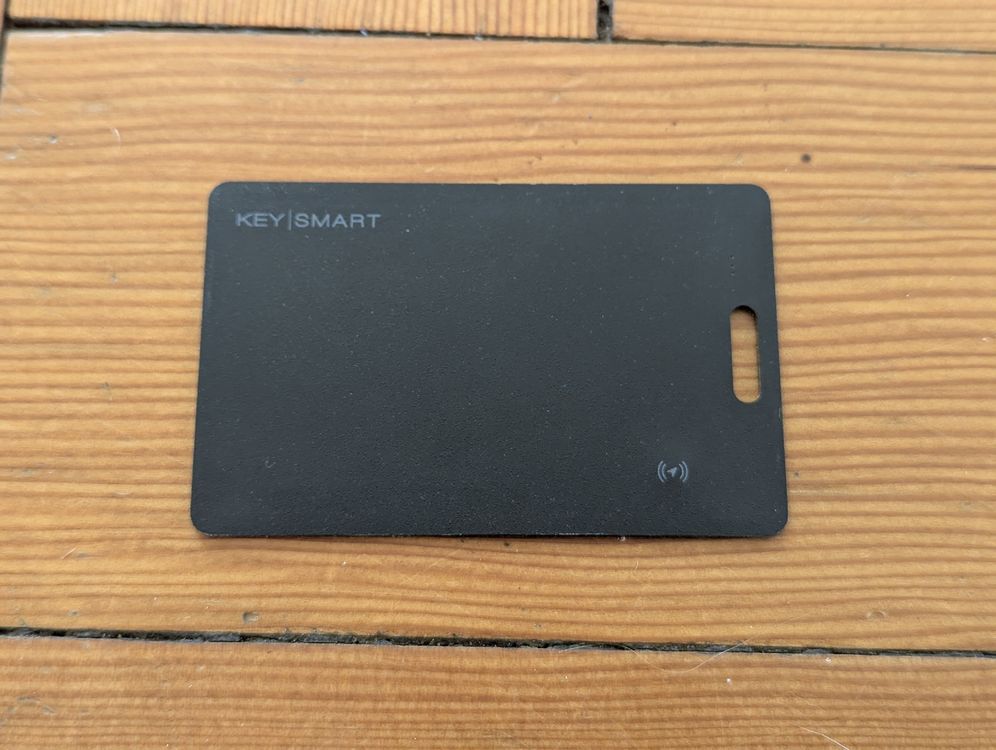 KeySmart SmartCard Apple Find My Tracker Wallet (Gebraucht) in Lausanne für CHF 12.95 – mit ...