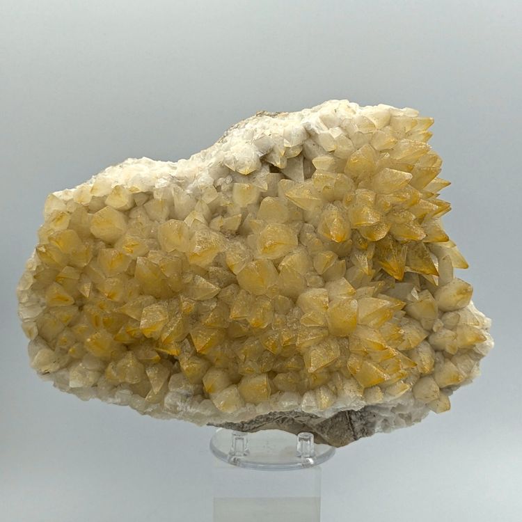 Grosse (18cm) CALCIT GELB IRISIEREND, elegante (Neu (gemäss Beschreibung)) in Balerna für CHF ...