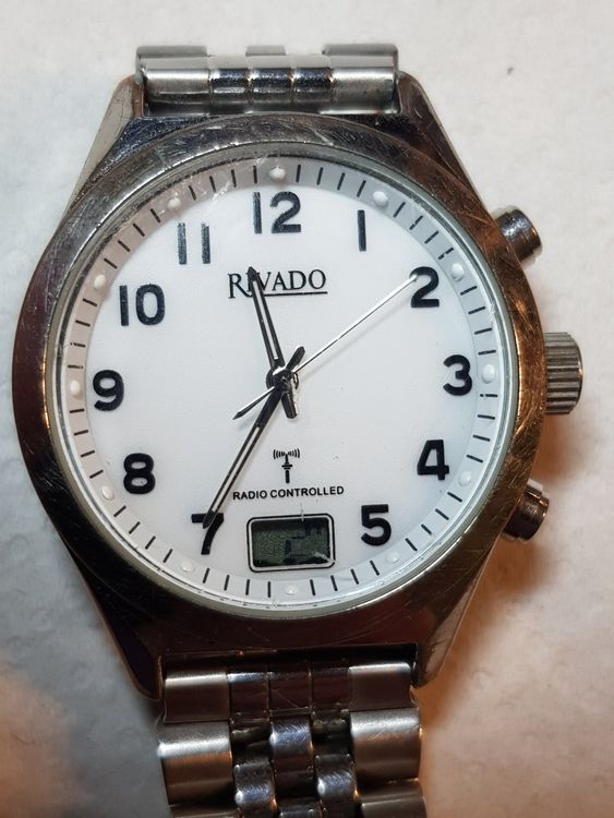 Montre RIVADO (Gebraucht) in Genève für CHF 1 – mit Lieferung auf Ricardo kaufen