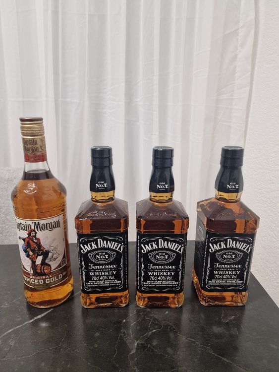 3 Jack Daniels 1 Captain Morgan 70CL (Neu und originalverpackt) in ...